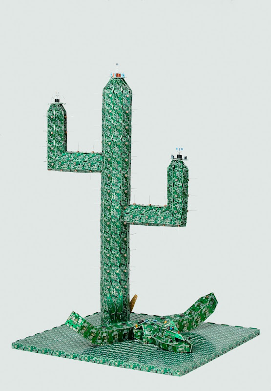 Brilliant Printed Circuit Board Sculptures by Steven Rodrig | Amusing ...